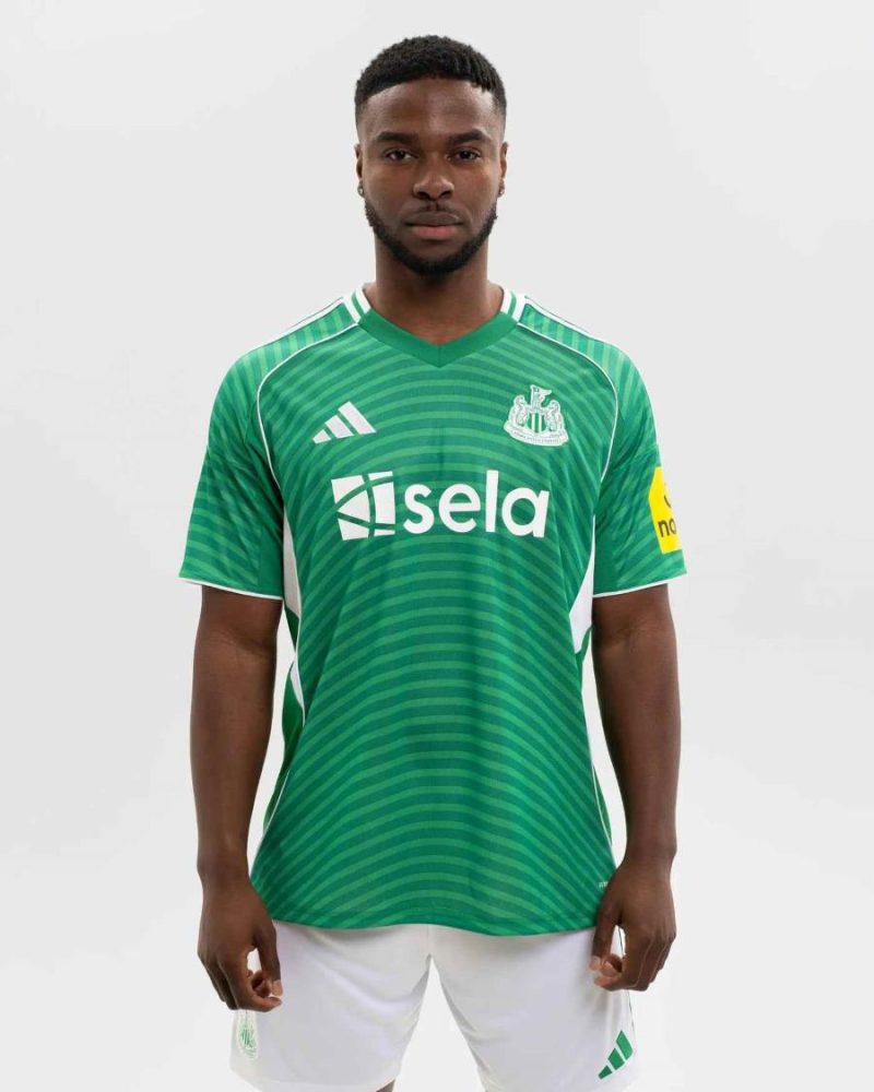 Camiseta visitante del Newcastle 2025-2026 | Foot Star